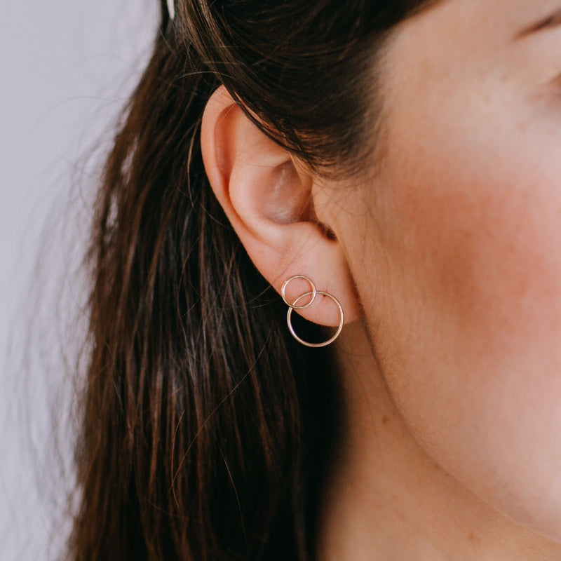 Larger Trace Open Circle Post Earrings